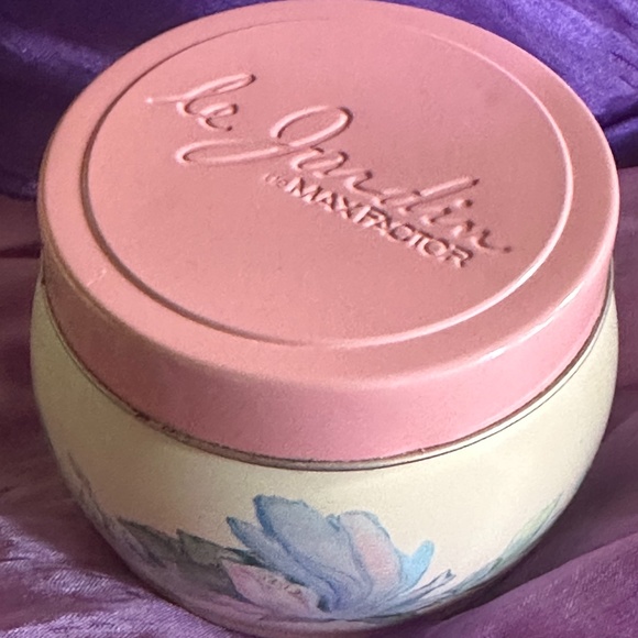 Max Factor | Accents | Vintage Max Factor Le Jardin Fragrance Candle ...